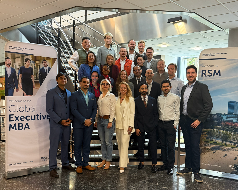 Energetic and rigorous introduction week for the new GEMBA class