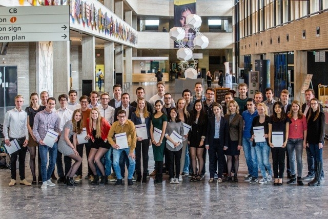 Bachelor students complete first RSM BSc honours programme - Rotterdam ...