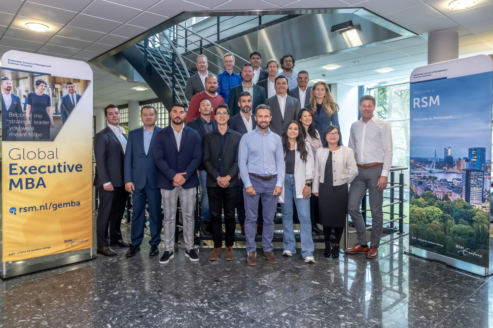 Intense introduction week for new Global Executive MBA class