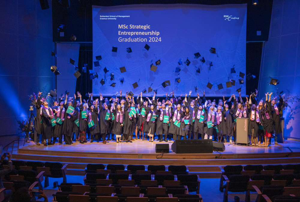 MSc graduation delivers more than 1,500 young leaders